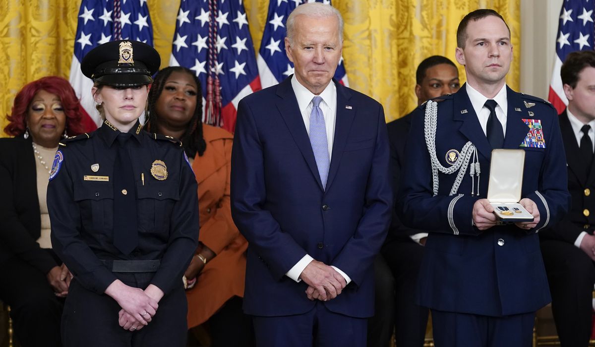 Joe Biden marks Jan. 6 anniversary with high praise for those who ... Joe Biden marks Jan. 6 anniversary with high praise for those who ...
